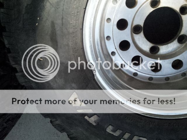 33x12.50xR15 BFG A/T's Old Tread Pattern | Pirate 4x4