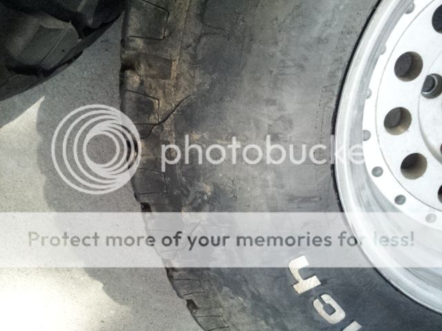 33x12.50xR15 BFG A/T's Old Tread Pattern | Pirate 4x4