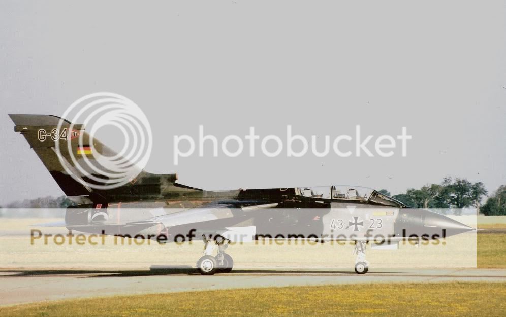 Luftwaffe TTTE Tornado IDS, RAF Cottesmore. - Panavia Tornado Group ...